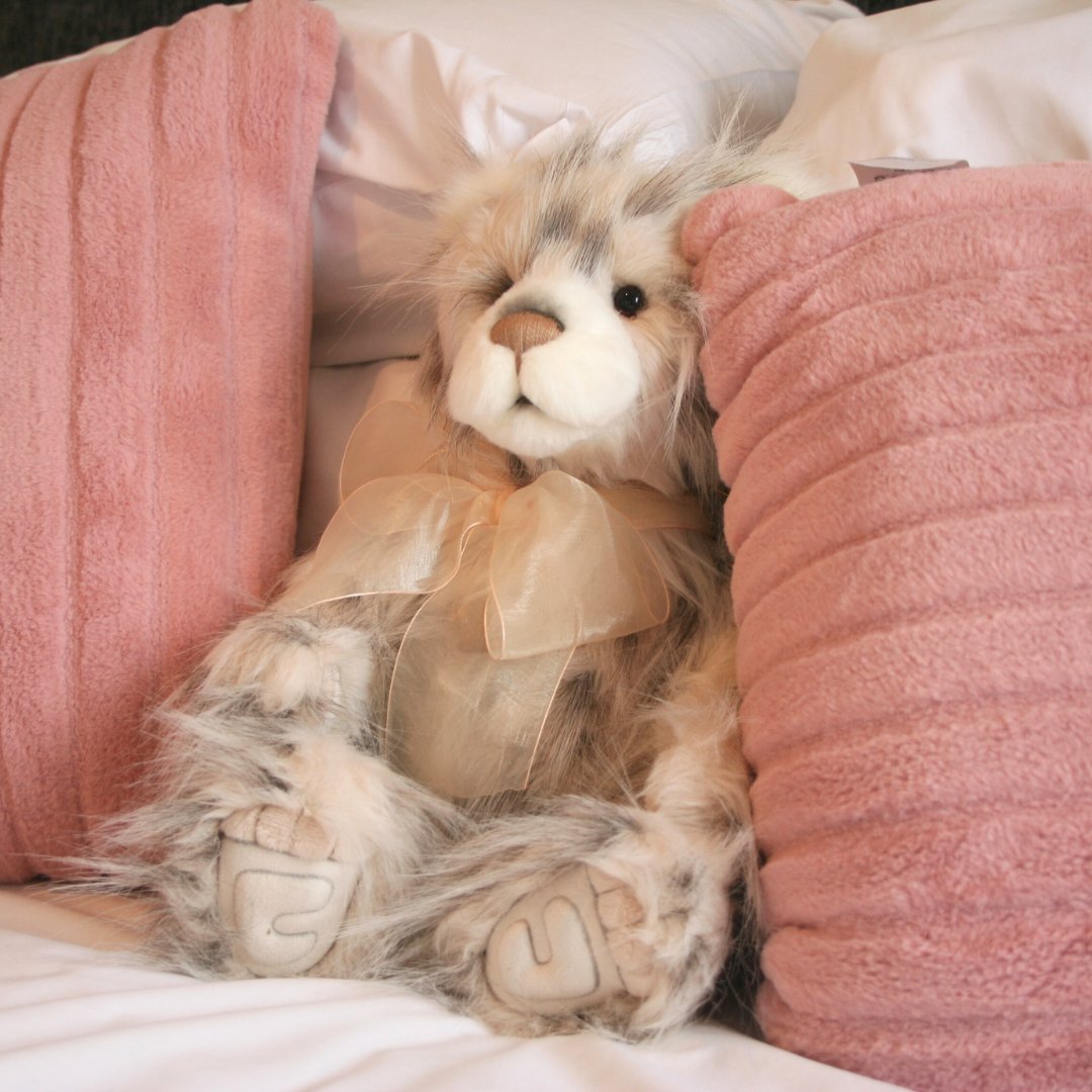 Charlie Bears | Collectable Bears & Characters | Collectables