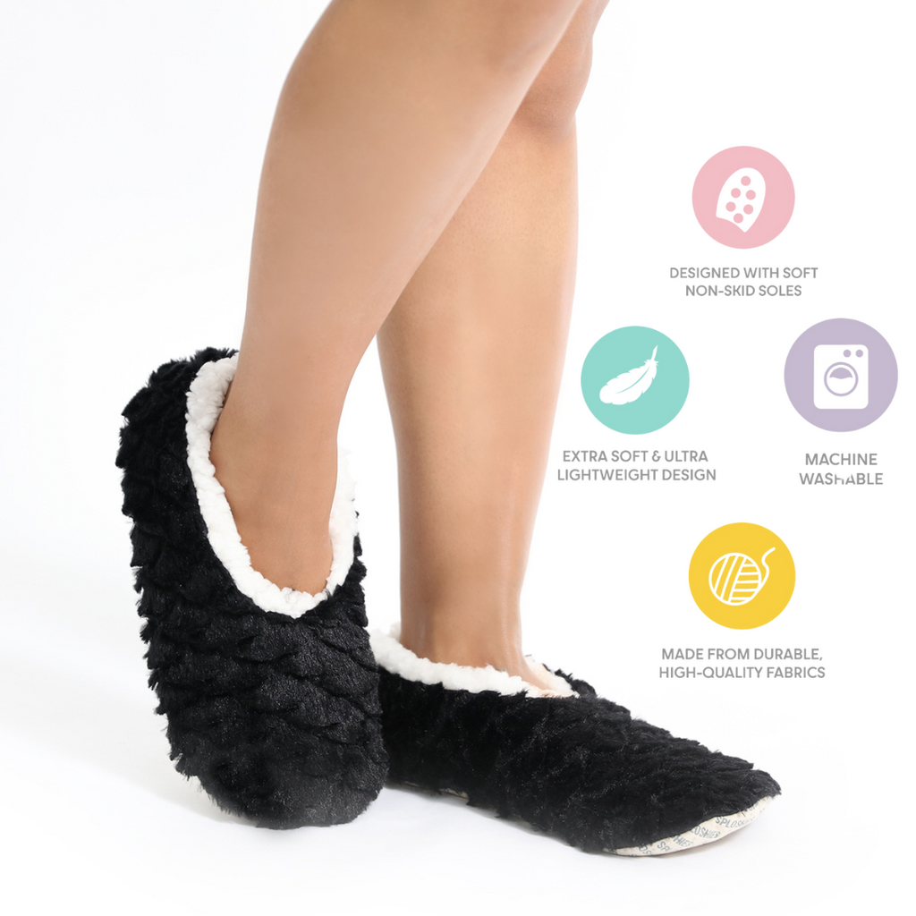 Splosh Women's Black Petal Slippers | Collectables